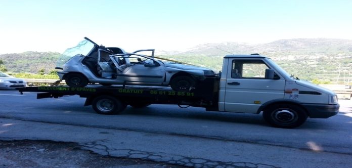 Un nouveau dispositif pour l'enlèvement des voitures - Nice Premium