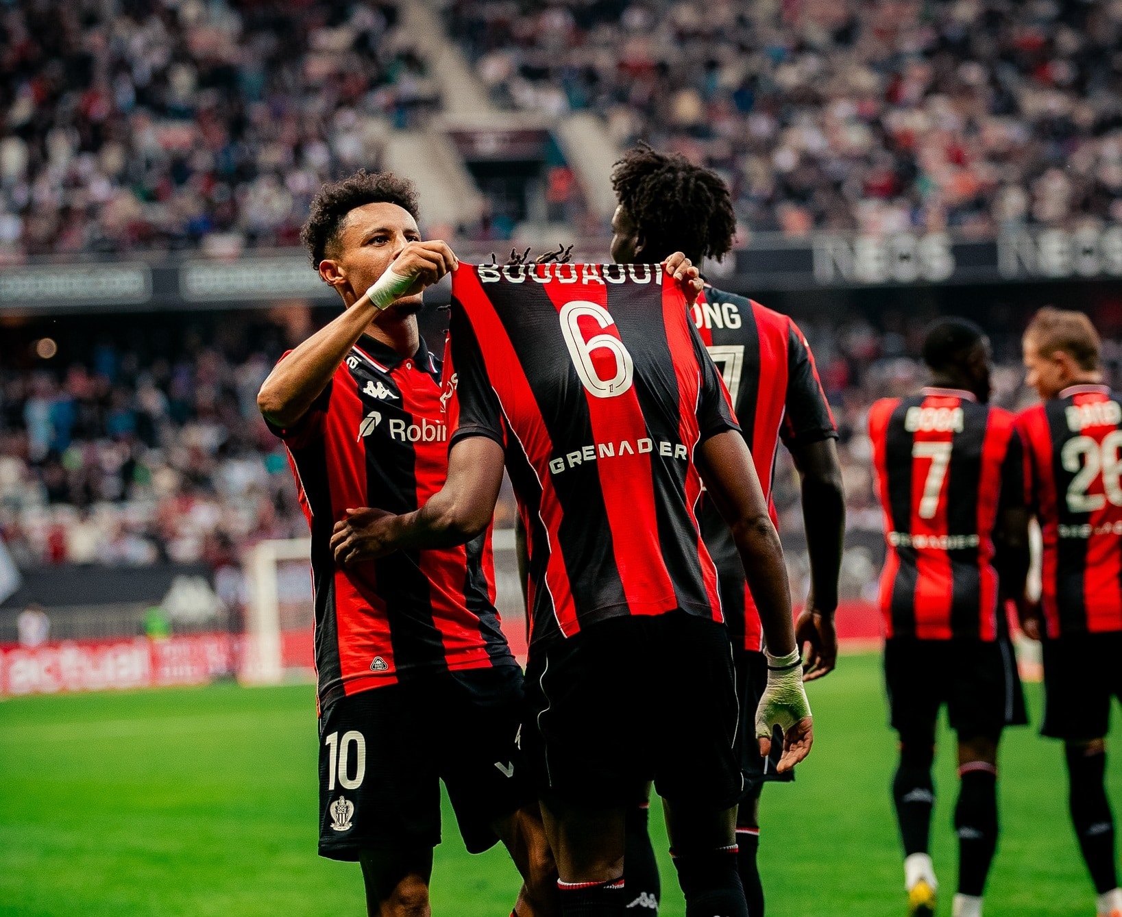 Ligue 1 : l'OGC Nice s'offre l'OL - Nice Premium