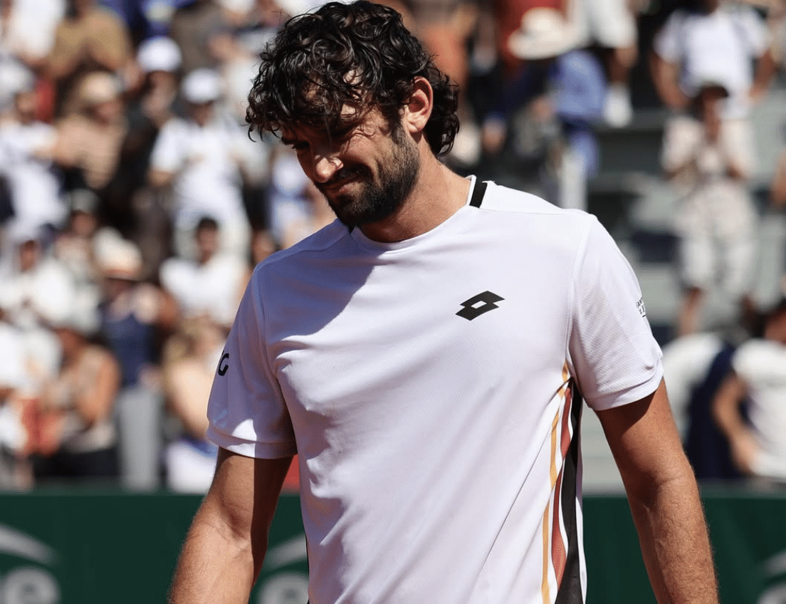 Roland-Garros 2026 : Valentin Vacherot se retire, Diane Parry en ...